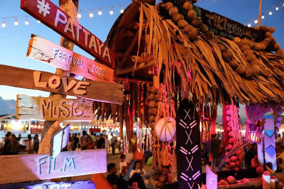 Pattaya Festival zog über 20.000 Besucher an, Thailand