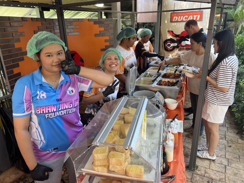 Bernard Whyte Ride sammelt Rekordsumme, Thailand, Pattaya, Sattahip